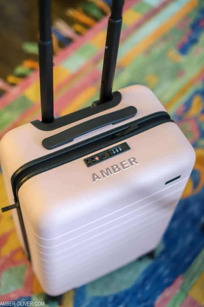 DIY Luggage Sticker with Cricut Joy - Amber Oliver