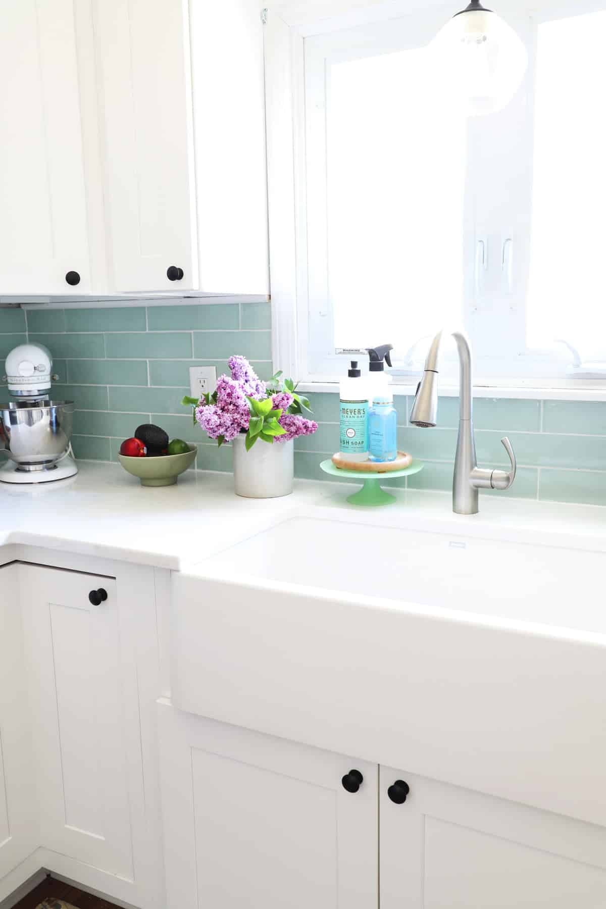 36 Colorful Kitchen Backsplash Ideas - Amber Oliver